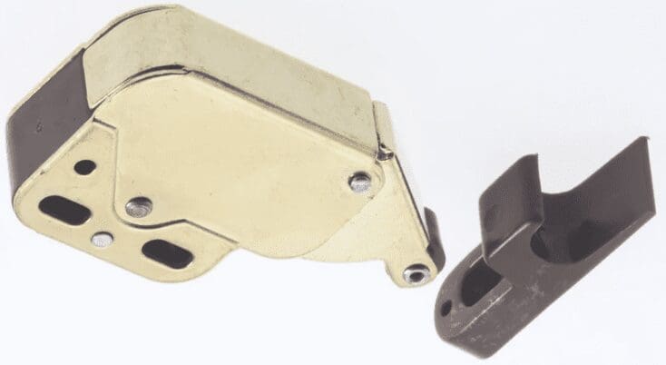 Spring Roller Latch MINILTCH/BP – Lyons Hardware Tree