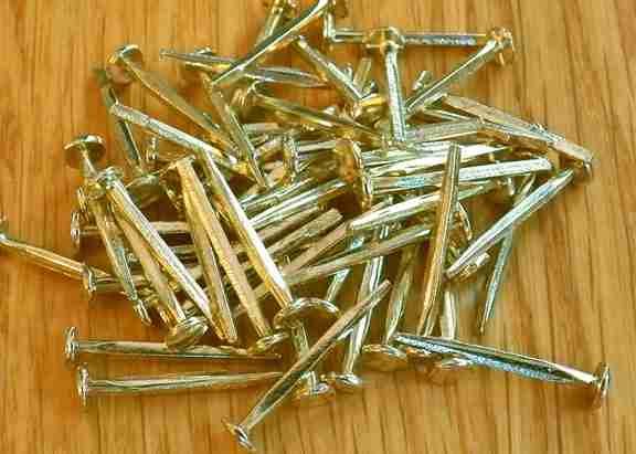 BRASS PLATED STEEL TRUNK NAIL TACKS 4 OUNCE LOTS 1 INCH TKN-1 D-3660 ...